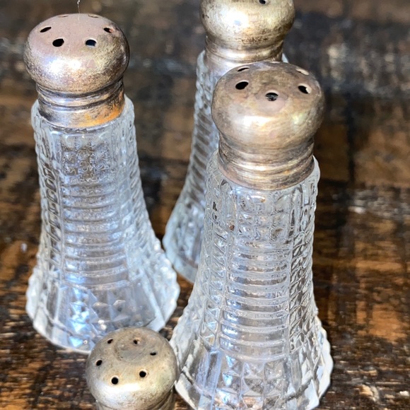 Dining | Set Of 3 Shakers 4 Sterling Silver Top Salt Pepper Glass ...